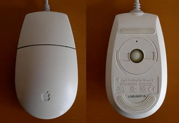Apple Mouse Gallery – アップルの歴代マウスまとめ – | Blog!NOBON++